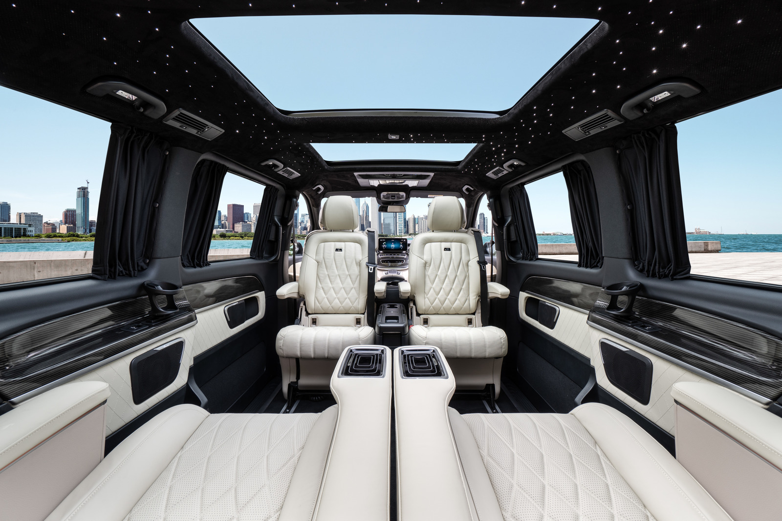 KLASSEN Based on Volkswagen T7 Multivan Business - Luxury VIP Vans ...