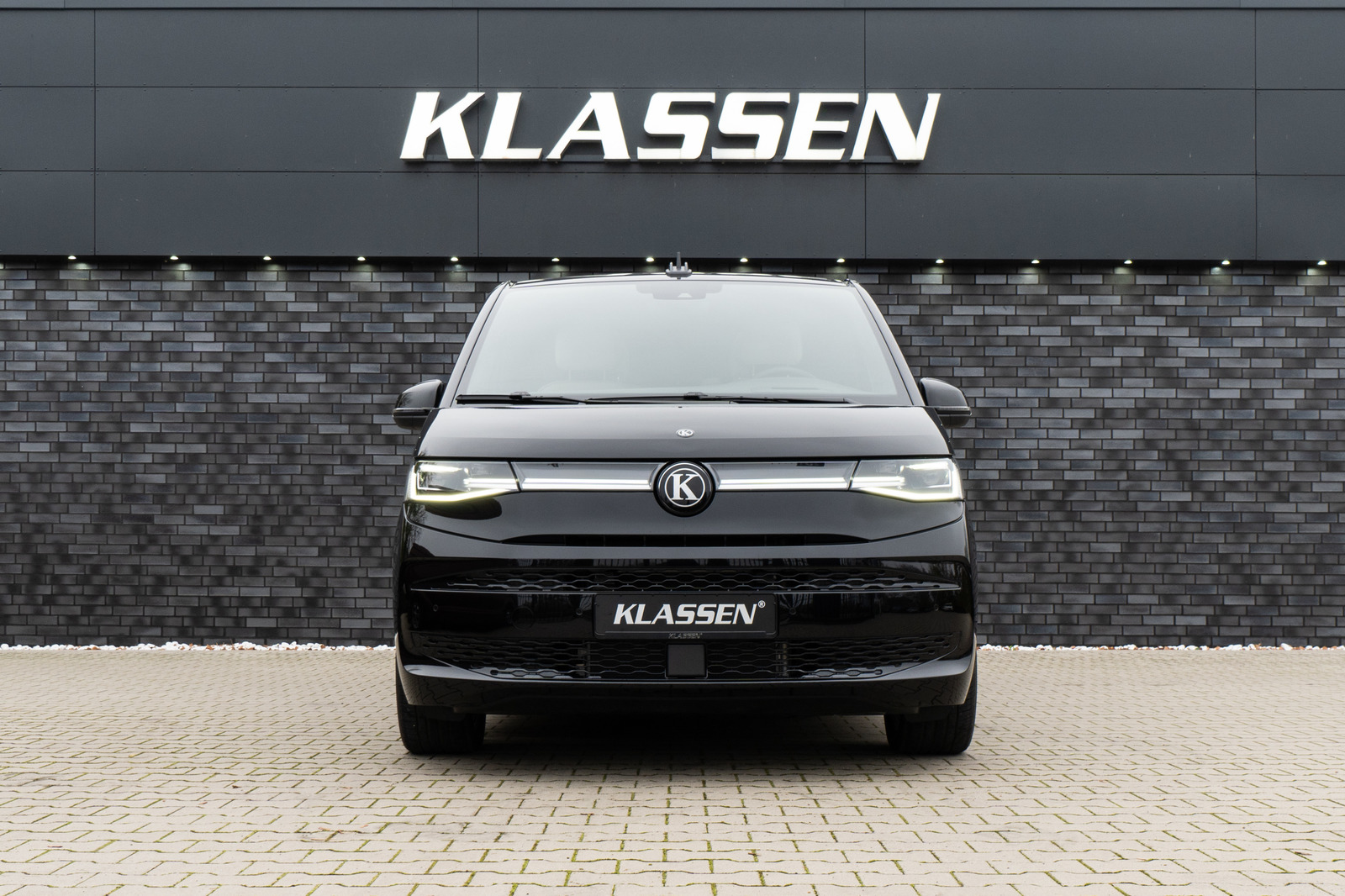 KLASSEN Based on Volkswagen T7 Multivan Business VIP VAN VT7MH T7 ...