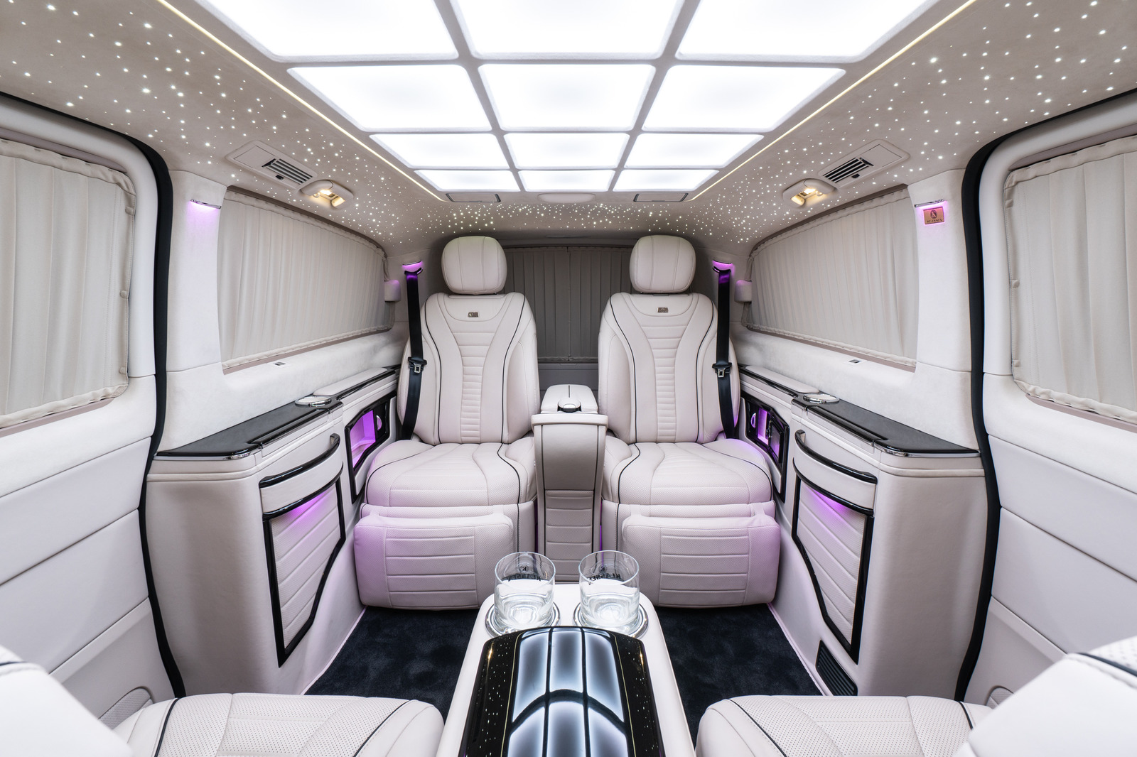 KLASSEN Based on Volkswagen T7 Multivan Business - VIP Auto Design ...