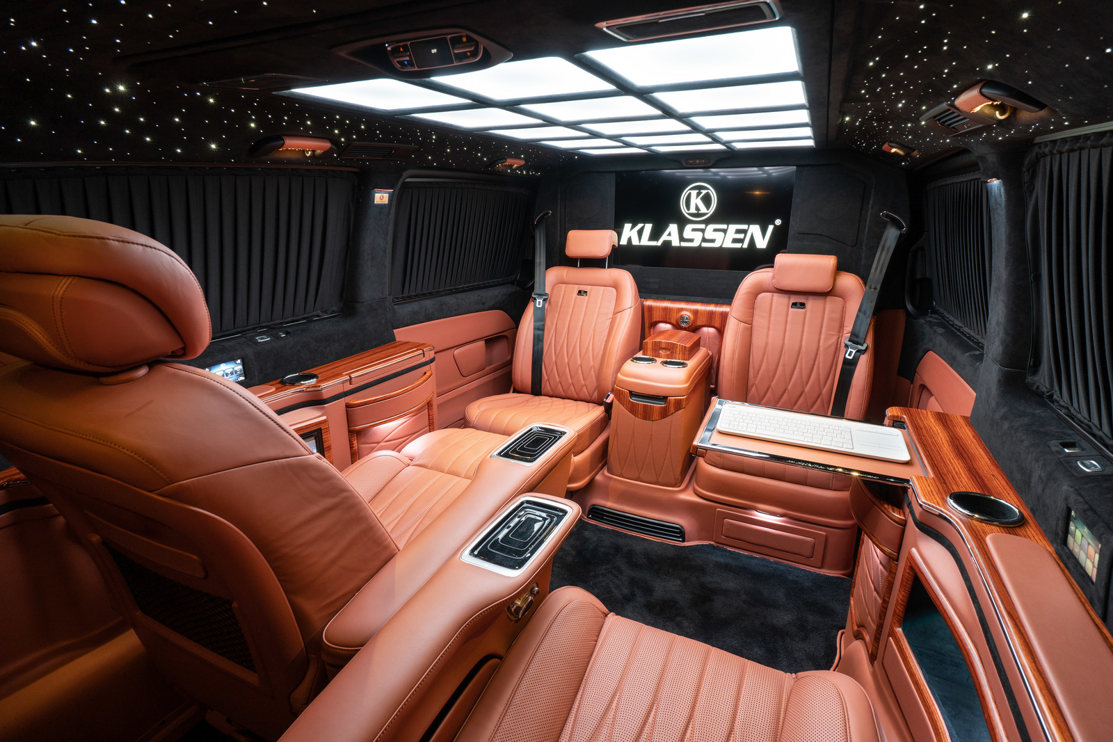 KLASSEN Based on Volkswagen T7 Multivan Bulli Business - VIP Luxus Van ...